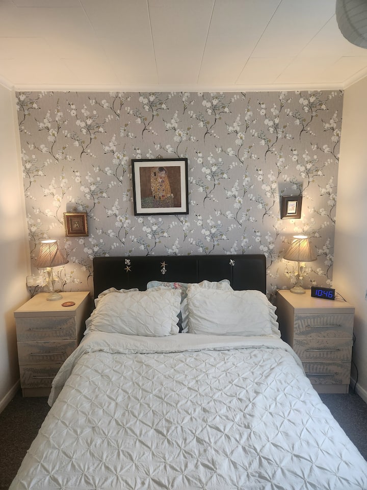 Suffolk Broadlands Cozy Home Where East Meets West - Suffolk
