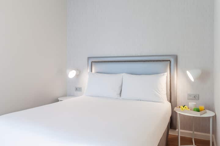 Apartamento 1 Dormitorio (2 Adultos + 1 Niño) - Cádiz