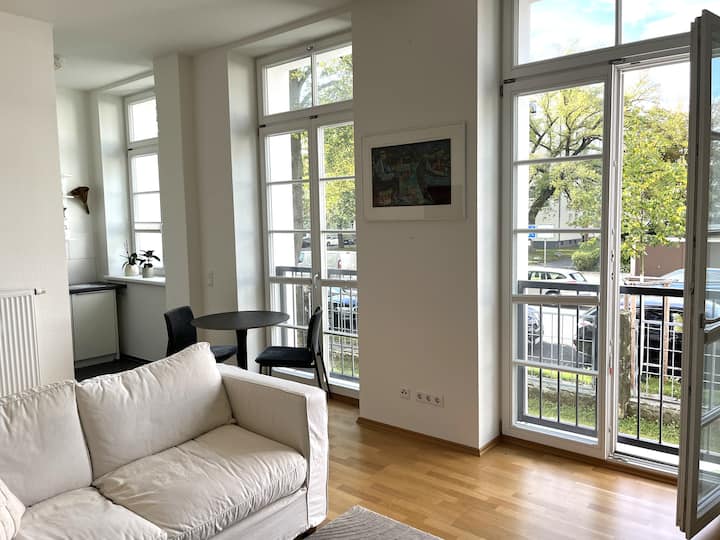 Feine 2-zimmer Wohnung In Blasewitz - Dresde