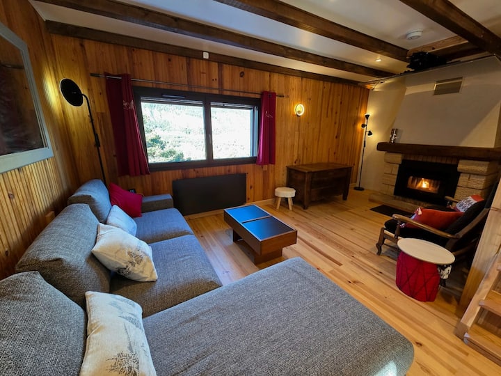 Chalet Rénové, En Ubaye, Pour 6/7 Personnes - Pra-Loup