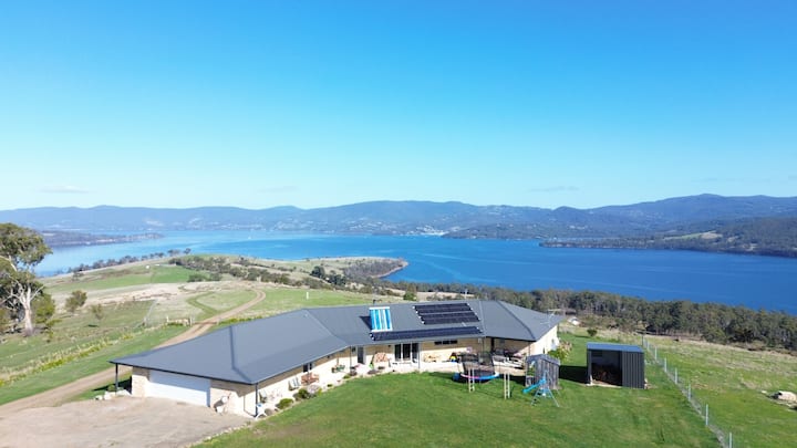 Bruny Horizon - Where The Country Meets The Sea - Kettering