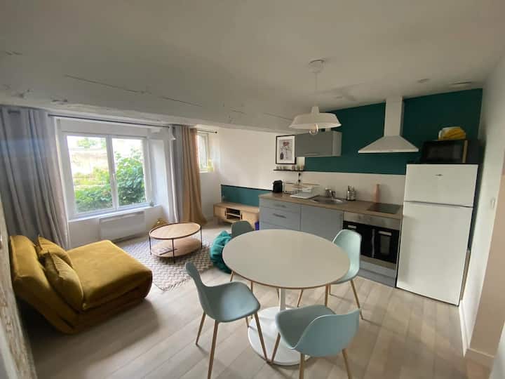 Appartement De Caractère En Plein Cœur De Ville. - Vannes