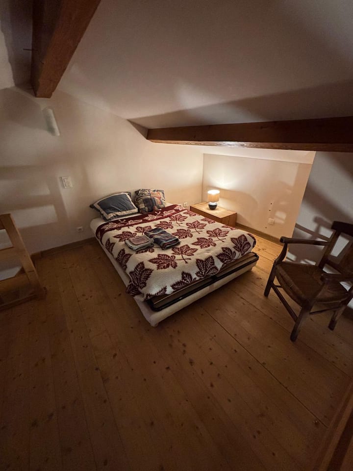 Studio 6 Personnes - Belleville, France