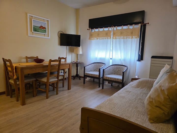 Confortable Departamento A Una Cuadra Del Mar - Puerto Madryn