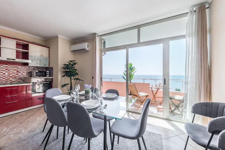 Volga 3-br Seaside Apartment - Durrës