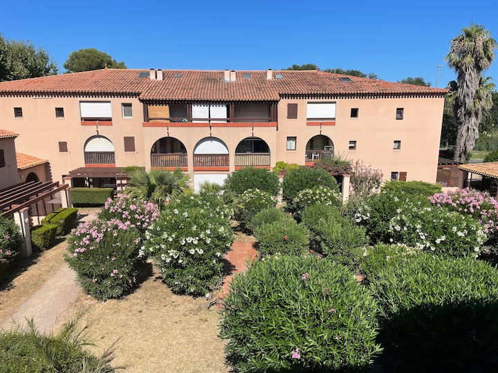 À Louer Appartement 2 Chambres + Mezzanine - Argelès-sur-Mer