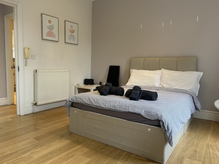 Spacious Marylebone Studio Apartment ( Lgc ) - Marylebone