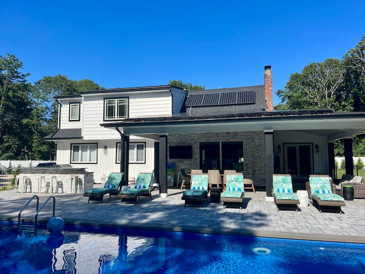 Hidden Bay Breeze - Hampton Bays, NY
