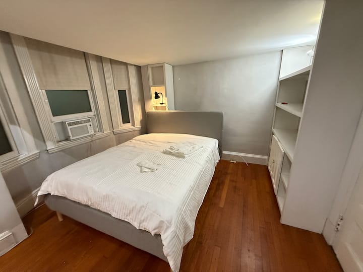 Convenient Prudential Center Studio - Boston, MA