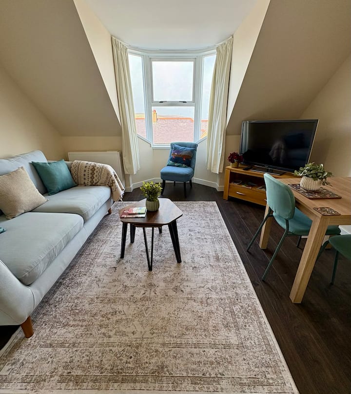 Modern Central Lerwick Apartment - Walk To Harbour - Lerwick