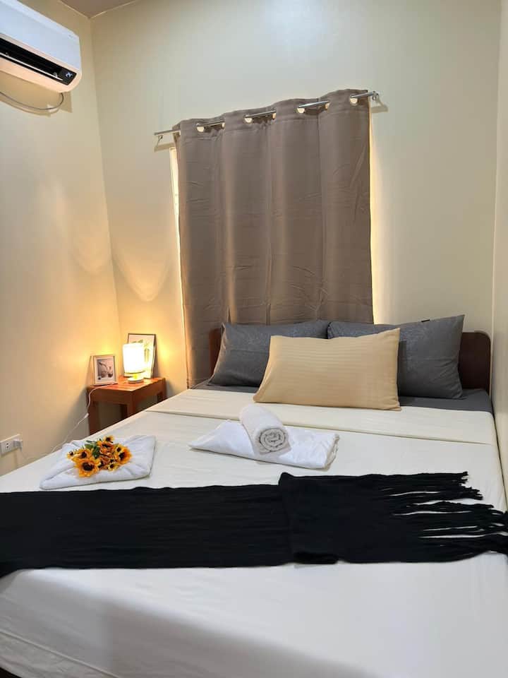 Spacious Cozy Homestay Near The Airport W/kitchen! - Puerto Princesa