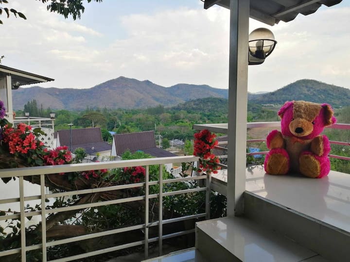 บ้านลำพูน| Ingmhok Suanphueng Resort - Suan Phueng District