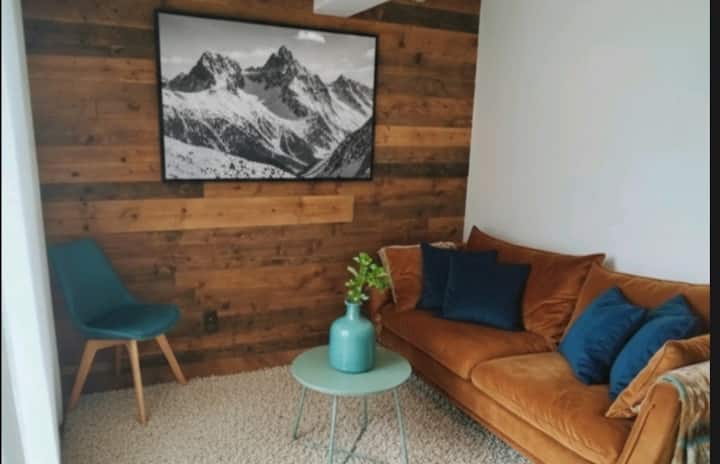 Family 2-bed Ski Apartment Near Morzine-avoriaz - レ・ジェ