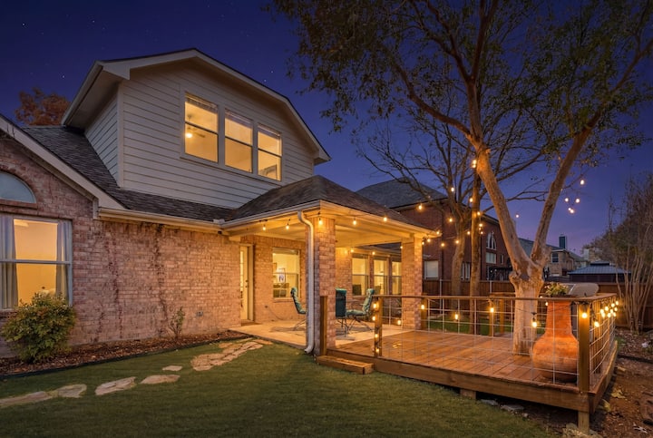 Cozy Canyon Hideaway - Allen, TX