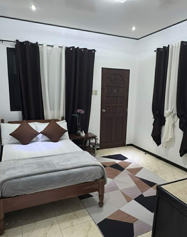 Placido’s Vacation Home - Puerto Galera