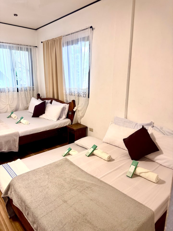 Placido’s Vacation Home - Puerto Galera