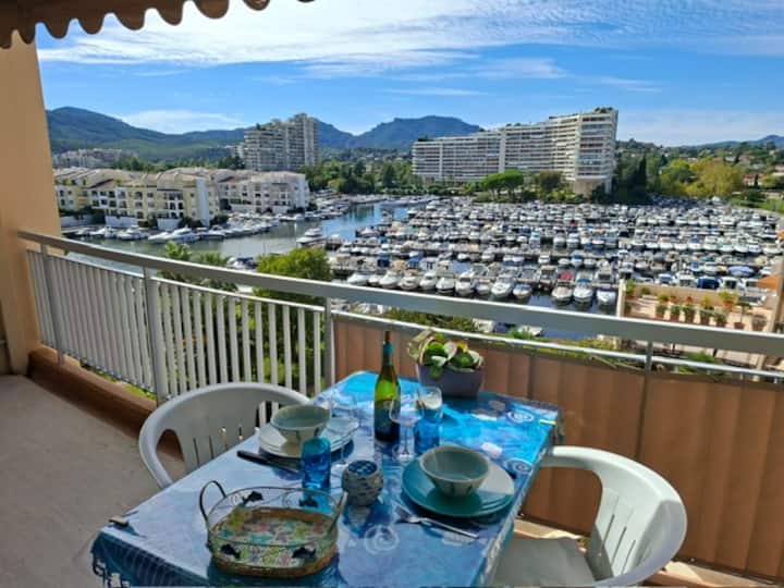 Cannes Marina Retreat W Garage, Swimming Pool - Mandelieu-la-Napoule