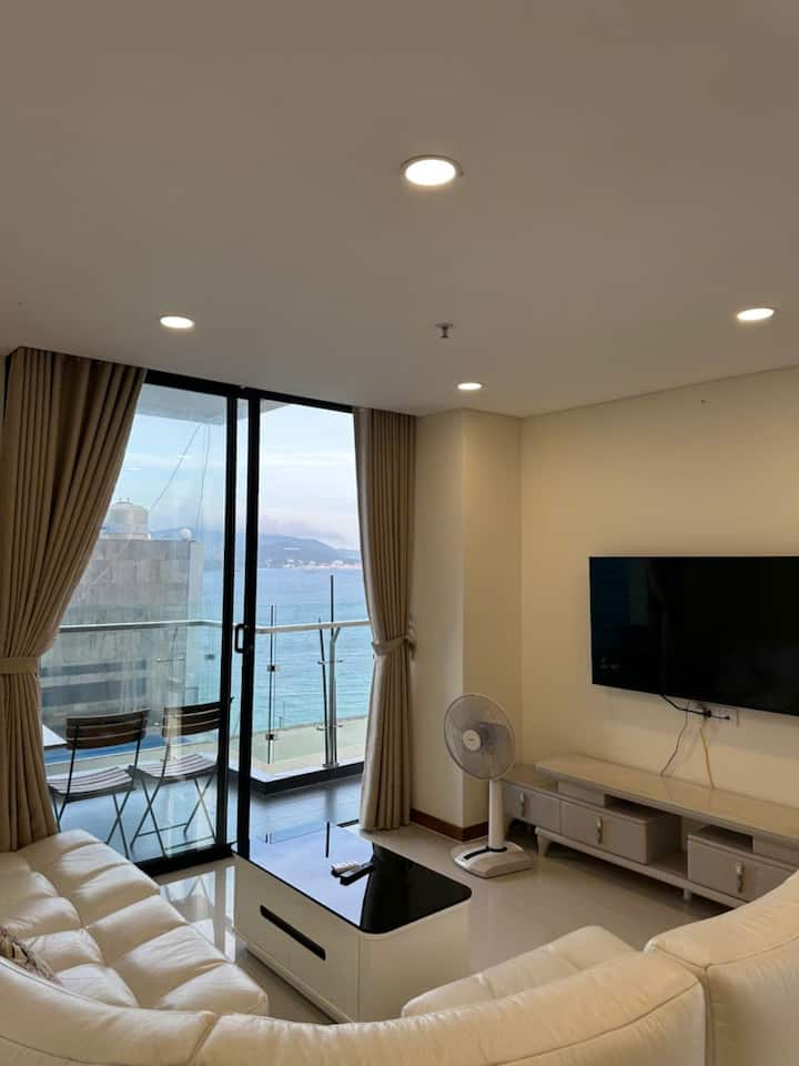 Cozy 2br Sea-view Apartment In Central Nha Trang - Vietnam