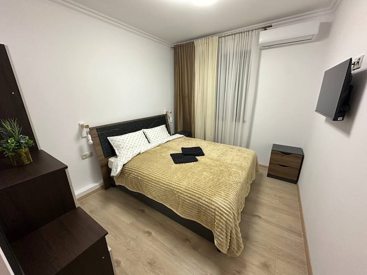 2turnul Alb Warm Guesthouse Inthe Heart Of Moldova - Moldova
