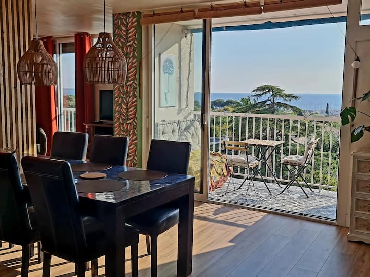 Face à La Grande Bleue - 3 Pièces 65m² Vue Mer - Carqueiranne