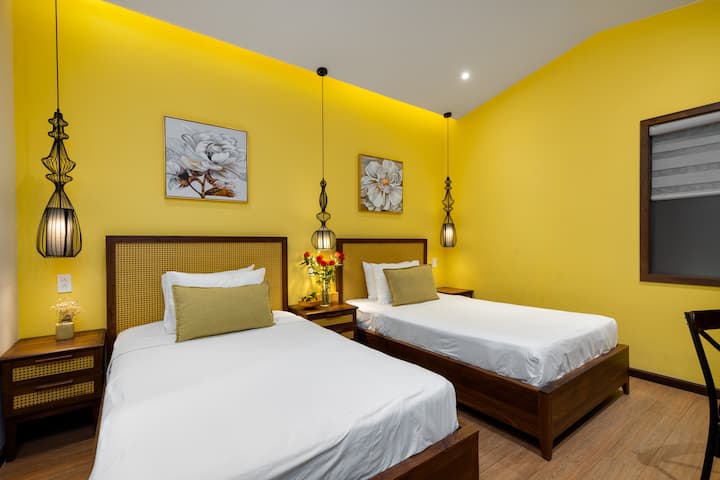 -40% Flower Stay – Beachside Comfort & Café - Da Nang