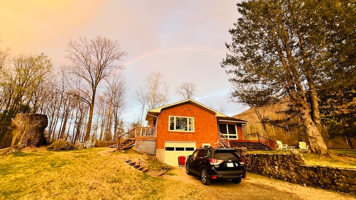 Catskills Woodstock Nature Retreat Views & Privacy - Phoenicia, NY