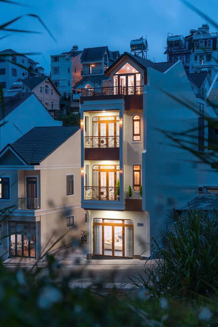 An Sơn Villa - Villa Máy Lạnh, Bồn Tắm - 大叻市