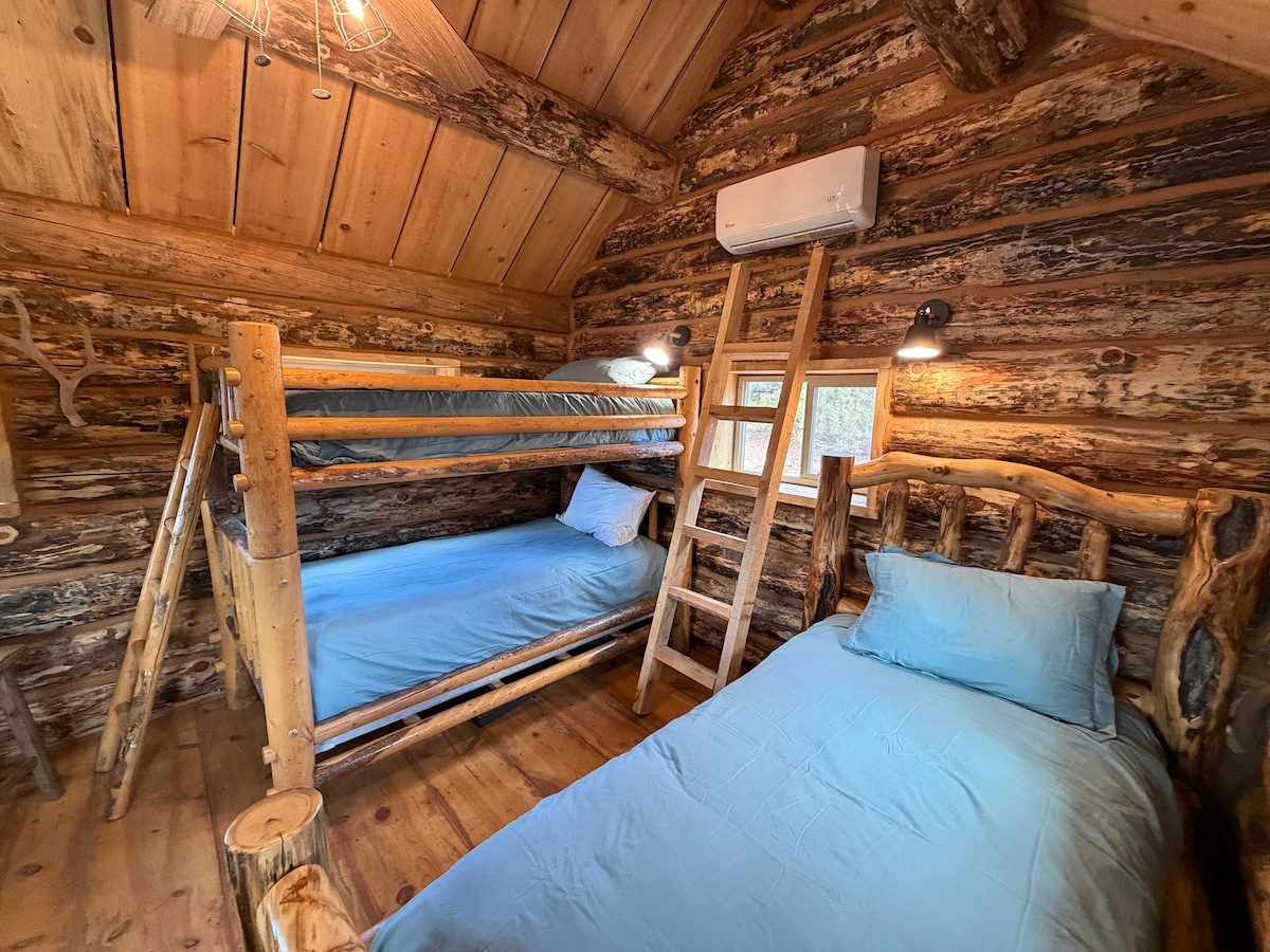 Lion Mountain Retreat South - Cabins for Rent in Teasdale, Utah, United ...