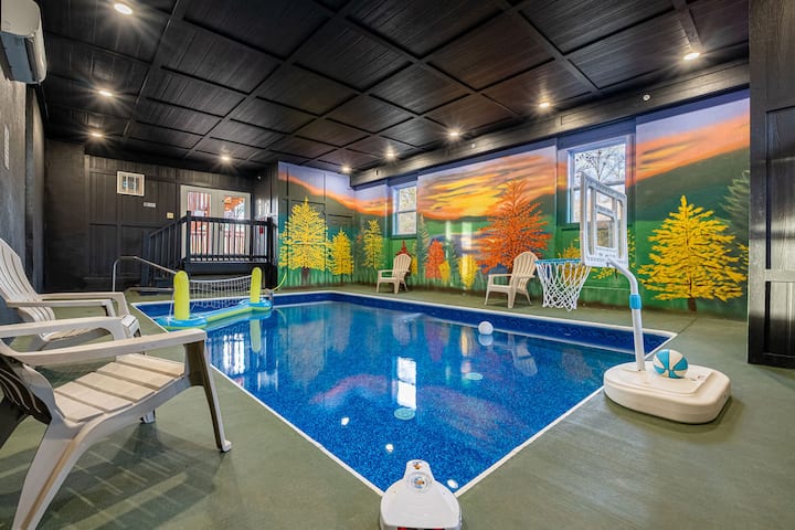 Private Pool-8 Bedroom Luxury Cabin W/ Arcade Room - Tennessee