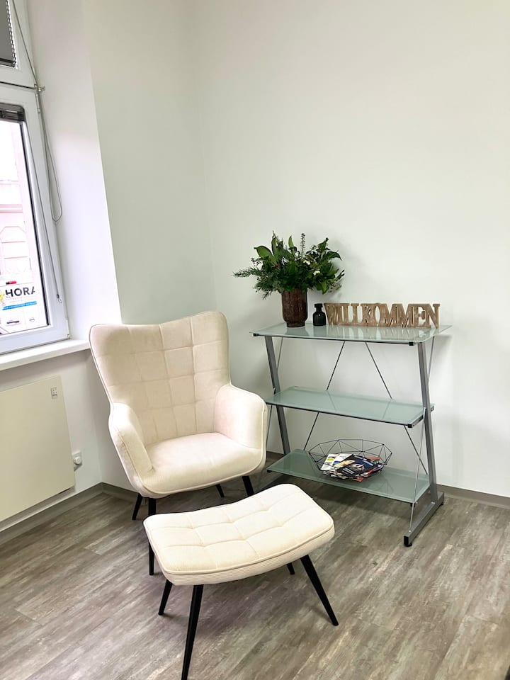 Schönes Apartment Mit 2er Strassenbahn Zur Oper - Vienna