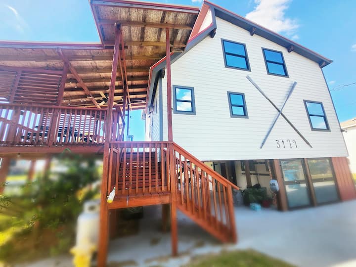 New The Dogfish Dive Den! - Hernando Beach, FL