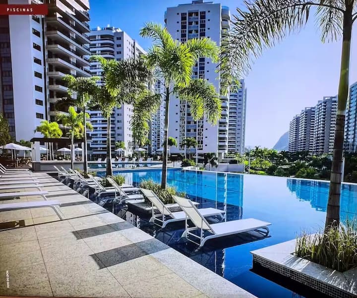 Flat Aconchegante Com Varanda - Rio Centro - Rio de Janeiro