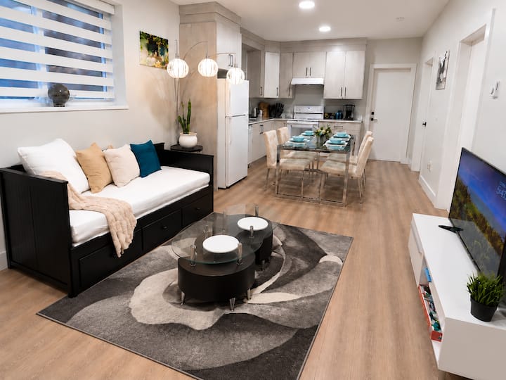 Modern 3br · 5 Beds · Sleeps 9 · Near Lec - Langley