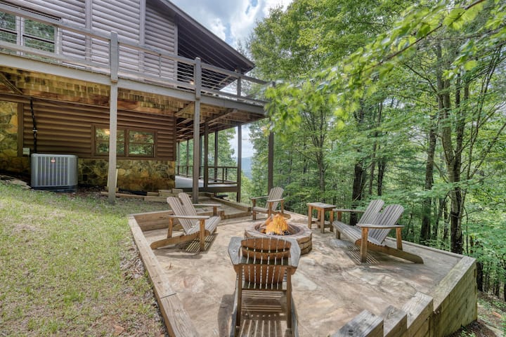 Cabin With Lake+mountain Views, Hot Tub+fire Pit - Blue Ridge, GA