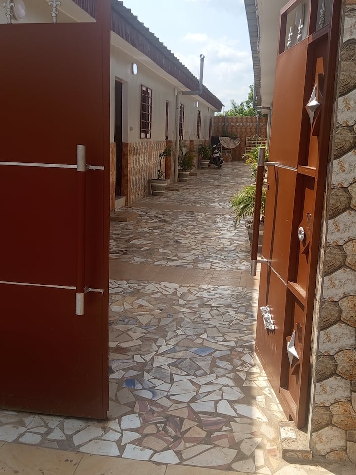 Chambre Classique - Côte d'Ivoire