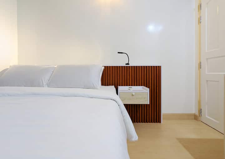 Noovilu Inn - Cozy Rooms In Hulhumale - Room 1 - Maldives