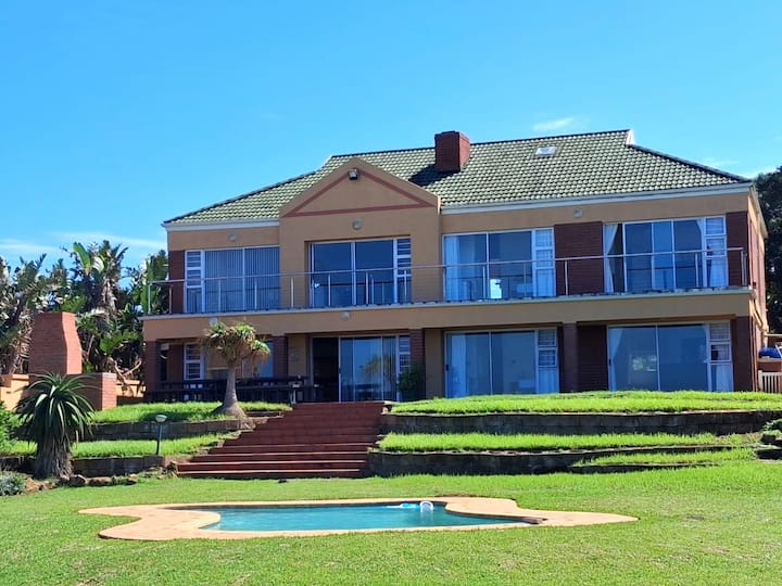 German Bay Lodge - Seaside Splendour - East London