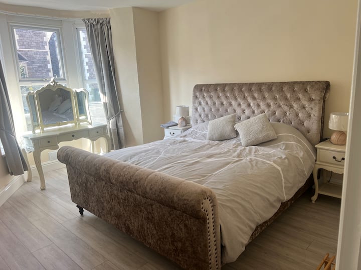 W-s-m This Lovely Little Flat Is A Perfect Getaway - Weston-super-Mare