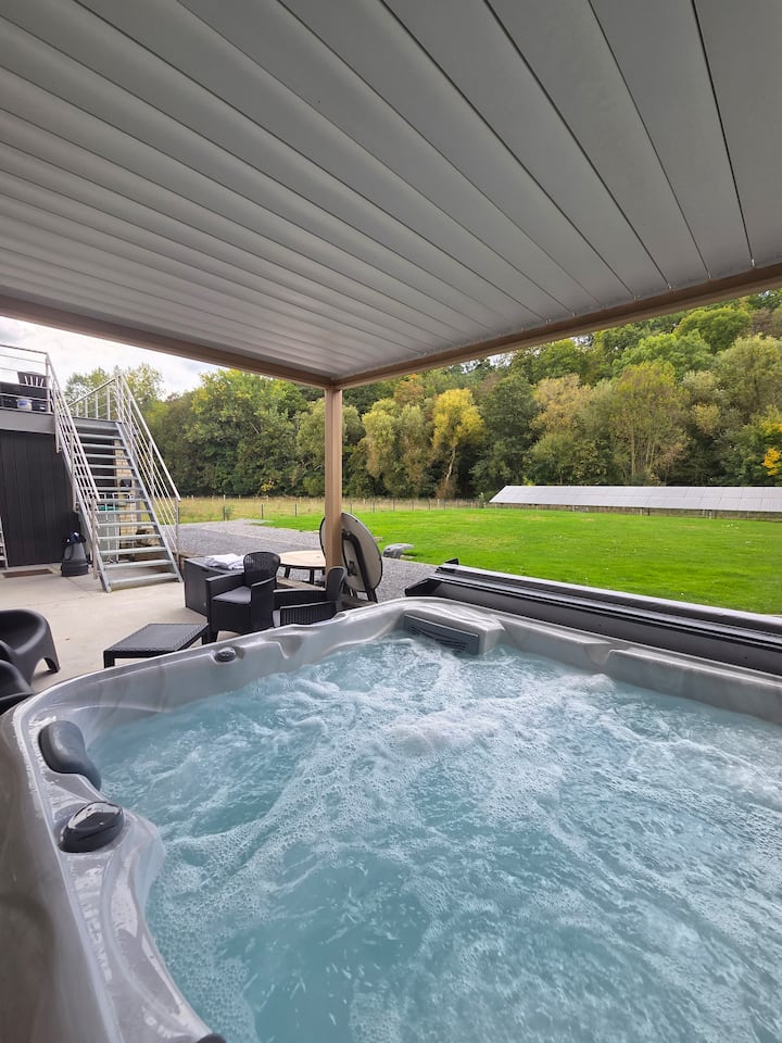 Appartement Cosy Avec Jacuzzi Et Extérieurs - Marche-en-Famenne