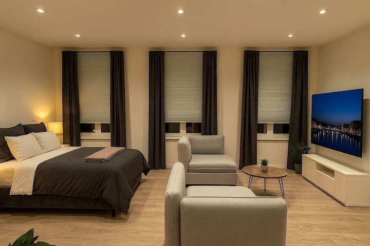 Studio Avec Salle De Bain Partagée - Bruselas