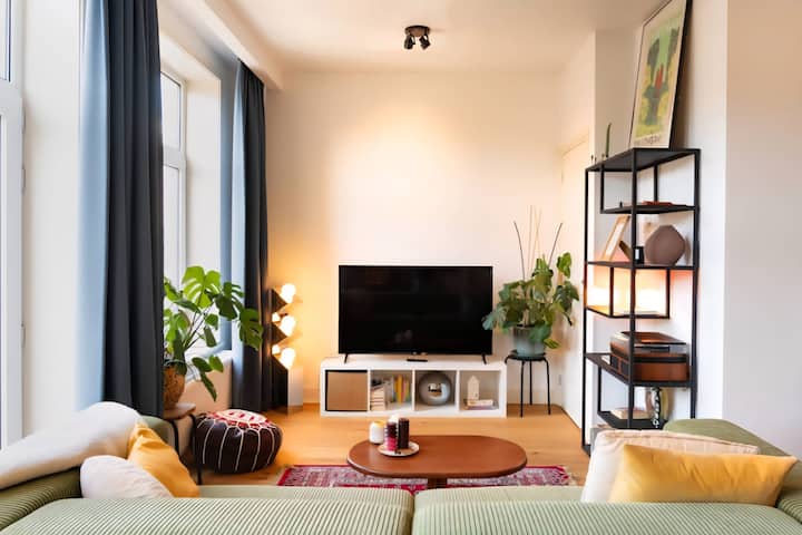 Cozy And Bright Amsterdam Oost Home - Ámsterdam