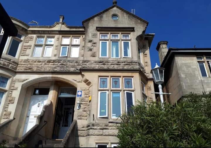 No. 3 Crescent Gardens - Bath