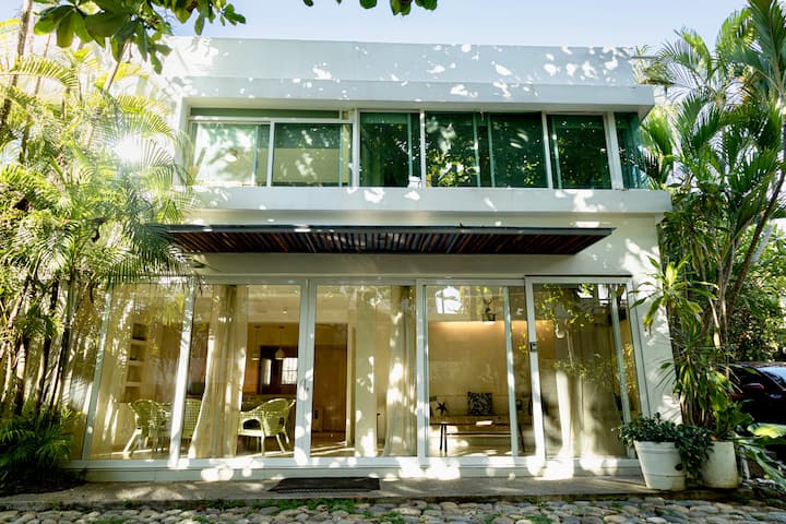 Beach Access Villa W/ Pool – Sleeps 12 - Sayulita