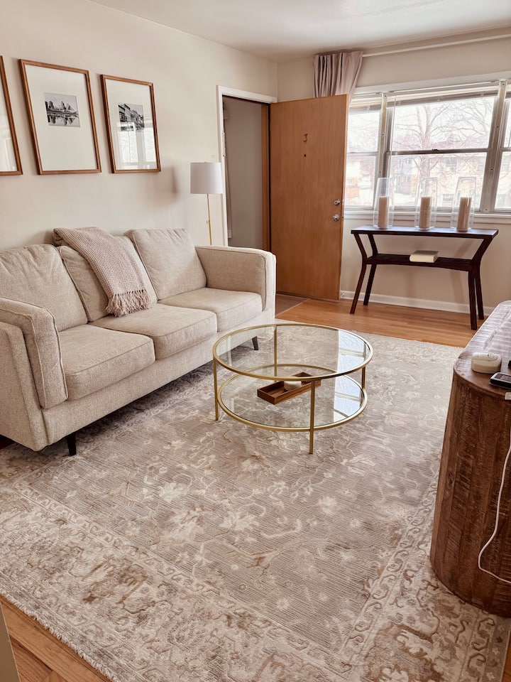 Sunny 2 Bedroom Retreat In Milwaukee - Milwaukee