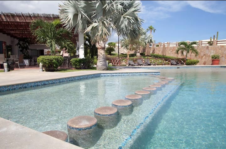 Hermosa Casa En Privada Con Vista - Cabo San Lucas