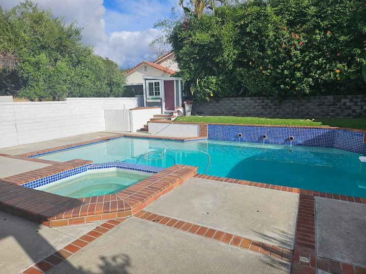 Stylish Home With Pool/hot Tub In Mission Viejo - Aliso Viejo, CA