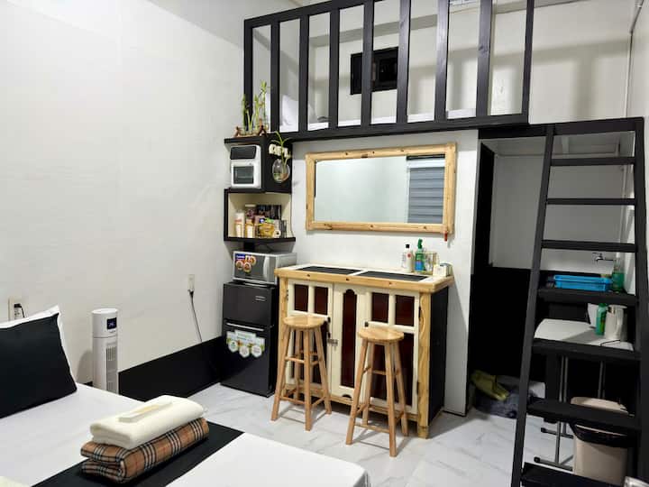 Cutesy Loft Studio With Aircon | Baguio Transient - 碧瑤市