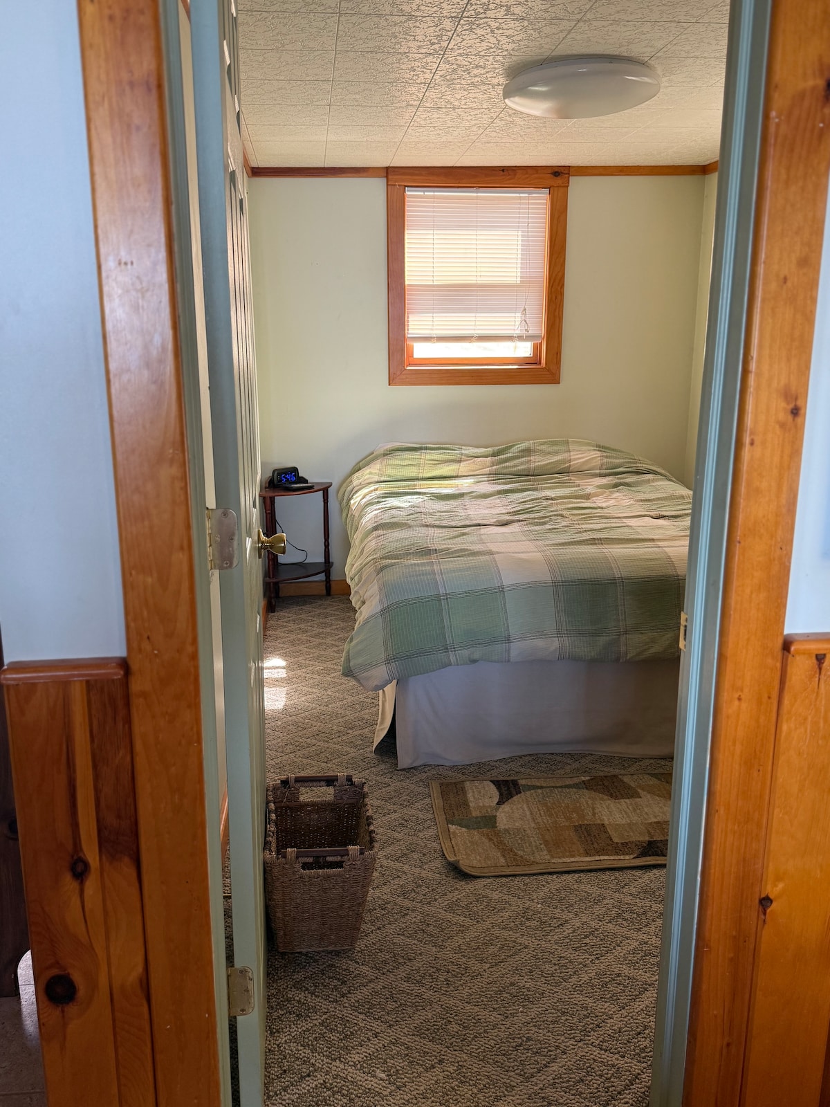 Casa de campo aconchegante em frente ao lago - Casas para Alugar em ...