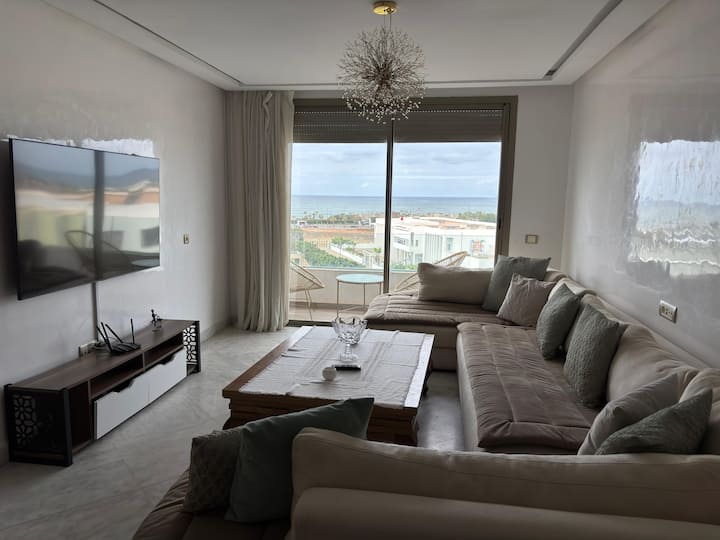 Appartement Chic Et Vue Sur La Mer - Casablanca