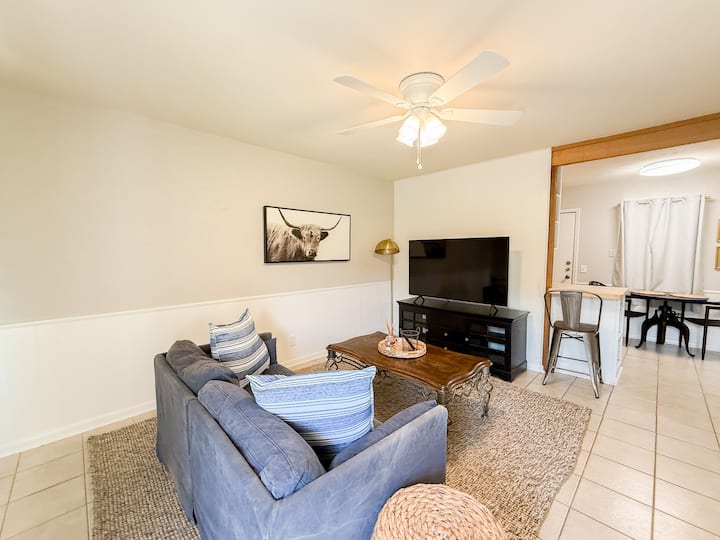 Adorable 1br Apartment - Wichita Falls, TX